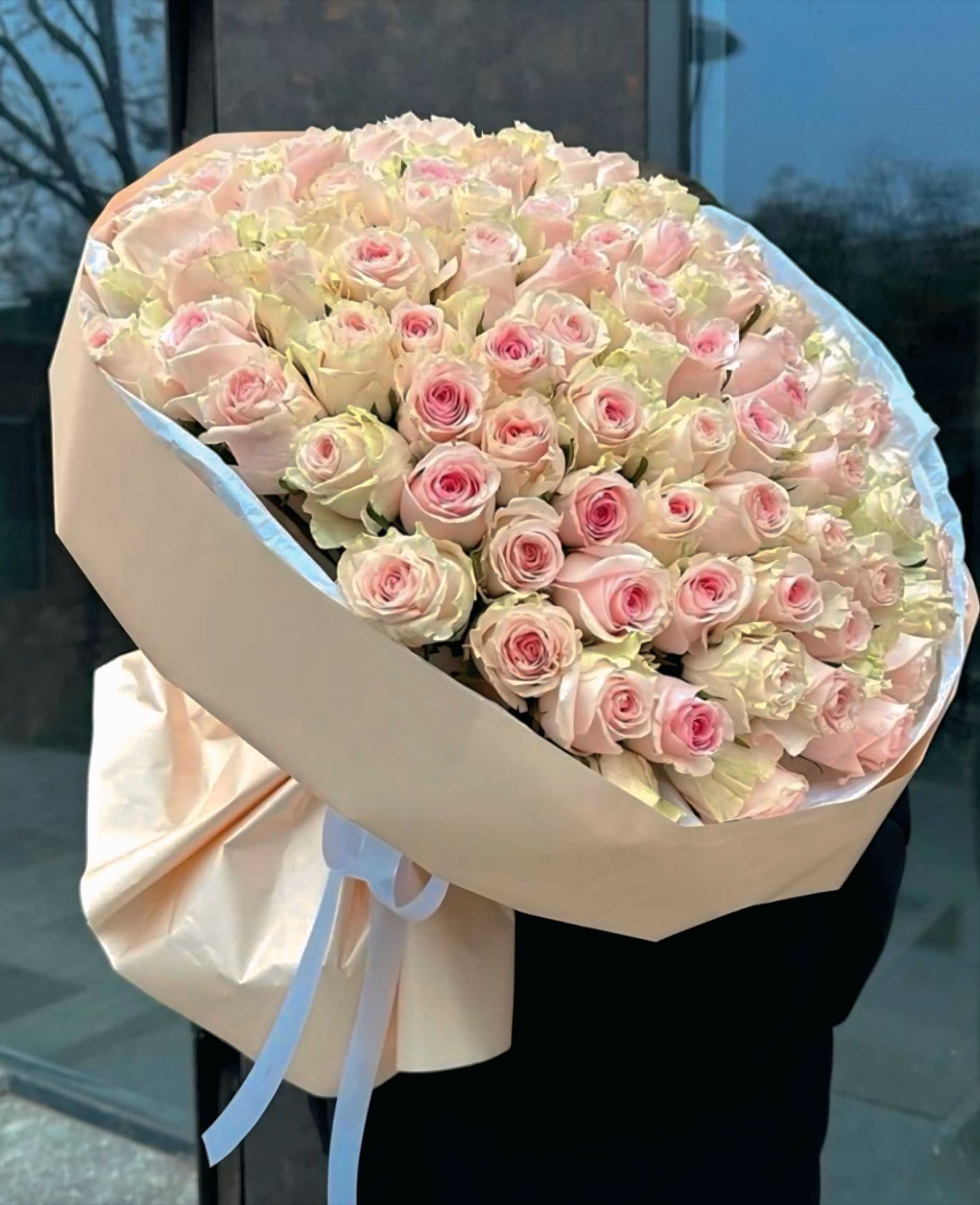 101 Light Pink Roses Bouquet | Send Roses Online – CPlants